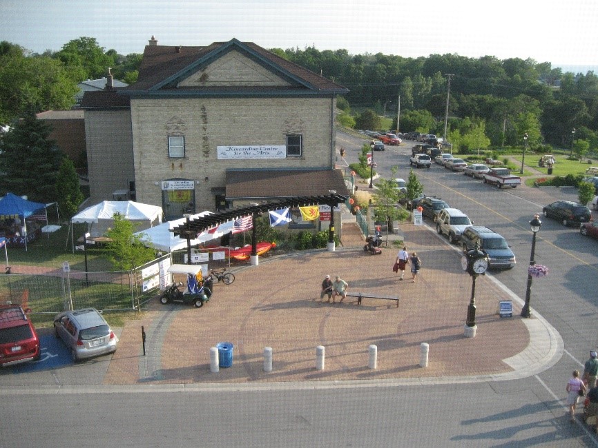 Queen Street and Tiverton Streetscape | B. M. Ross and Associates Limited